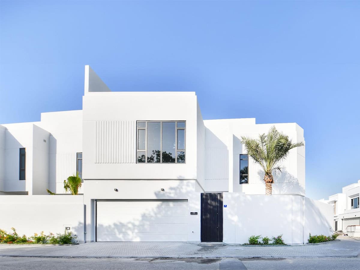 Luxury Villa for Sale in Saar | Modern Design | 650 SQM | House me