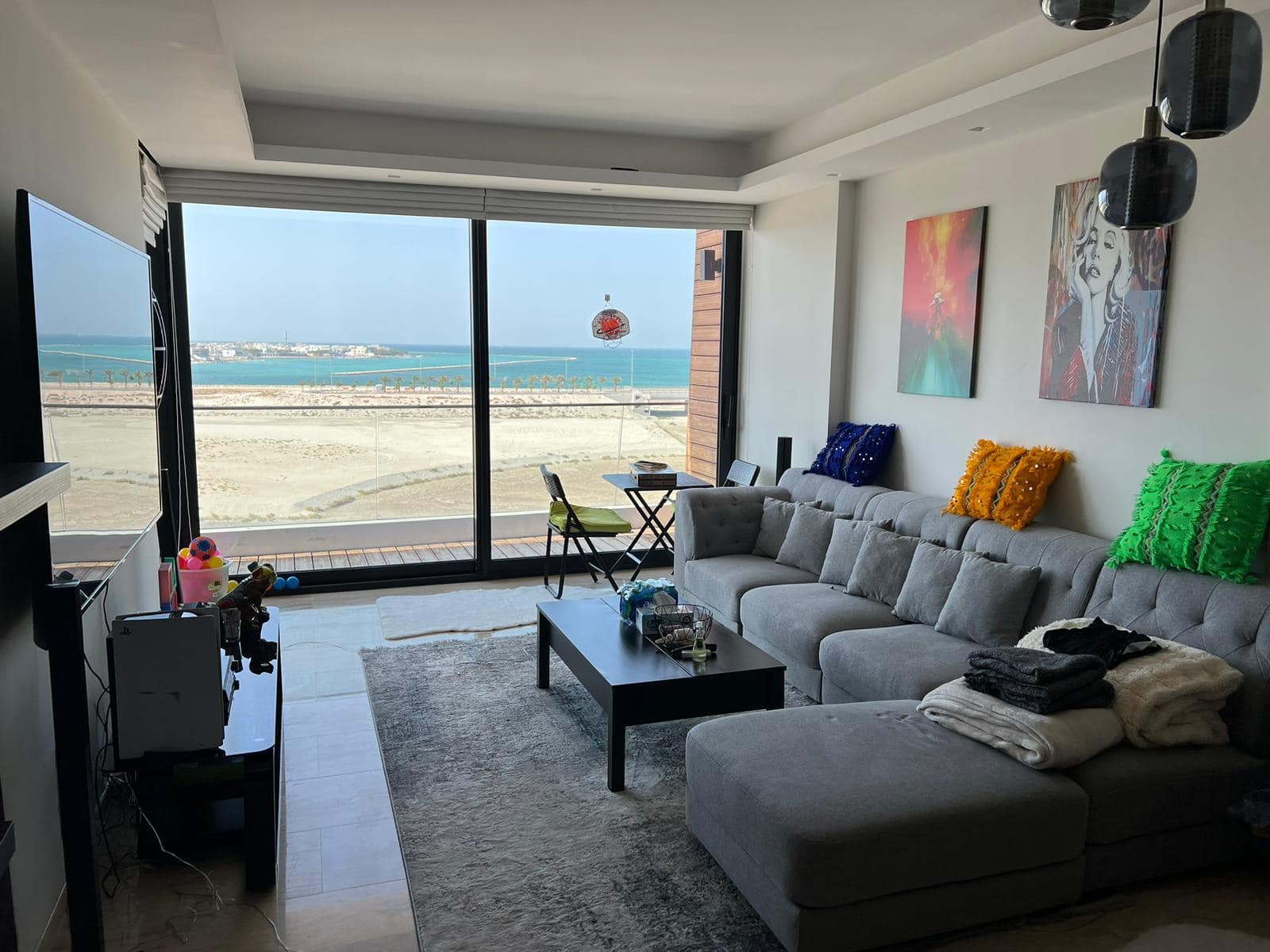 Residential - House Me